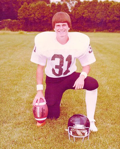 Looney specialized in kicking during career at Elkins High | News ...